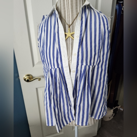 Ann Taylor | Tops | Ann Taylor Blouse | Poshmark